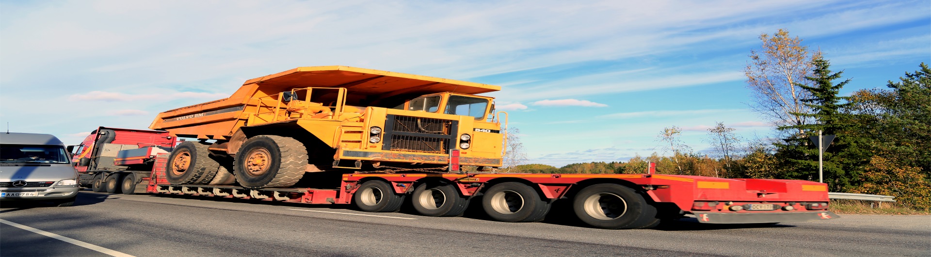 Load Securement for Heavy Equipment (US) - Safety Canada