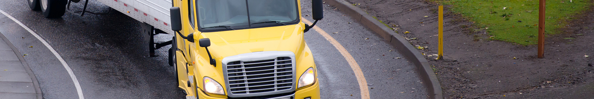 Right Turns / Left Turns / Intersections - Safety Canada